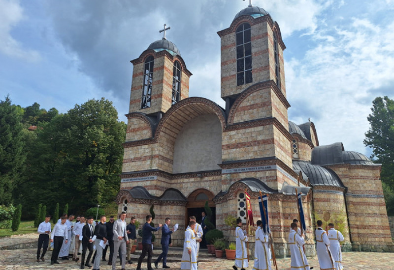 Fočanska Bogoslovija: Uzrastanje na jevađelskoj ljestvici vrlina ...